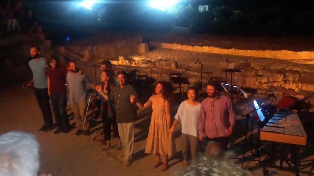 Είδαμε χθες 26/8 τη Συναυλια “Σπόροι (της Λημνου) σε Κίνδυνο”, “παίζει ...
