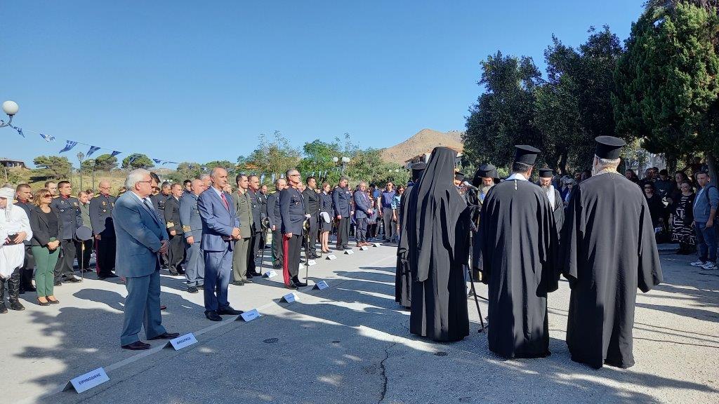 Έτσι ξεκινησε η διαδικασία της Παρέλασης. – LimnosNea.gr – ΡάδιοΆλφα
