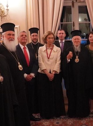 Μέτα απο ενα μεγαλο Ευρωπαϊκό Ταξίδι ο Μητροπολίτης Λημνου επανερχεται ...